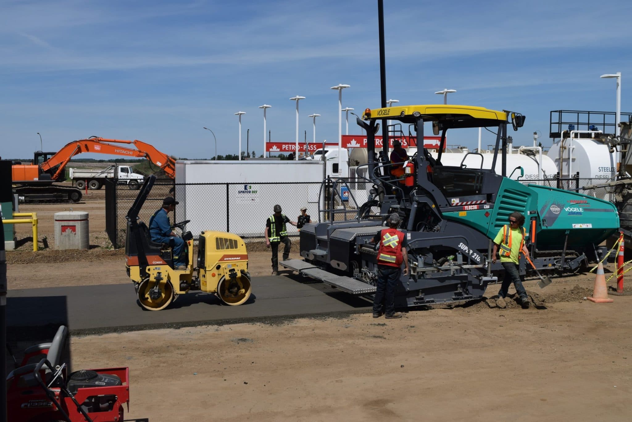 Roller Compacted Concrete - RCC pavement provider